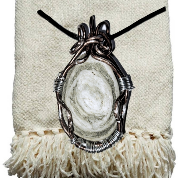 Jewelry | 122 Natural River Rock Stone Pendant With Adjustable Cord ...